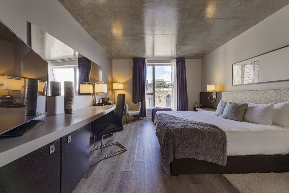 Hotel Rooms in Montreal | Hotel 10 Montreal